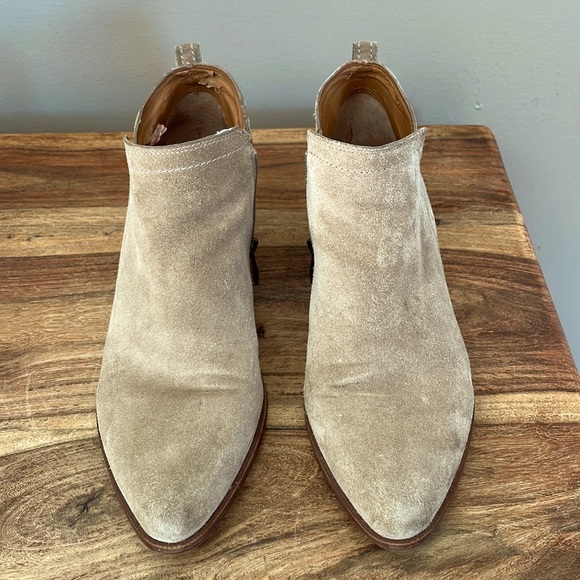 Franco Sarto | Shoes | Franco Sarto Apaivley Sandstone Suede Leather ...